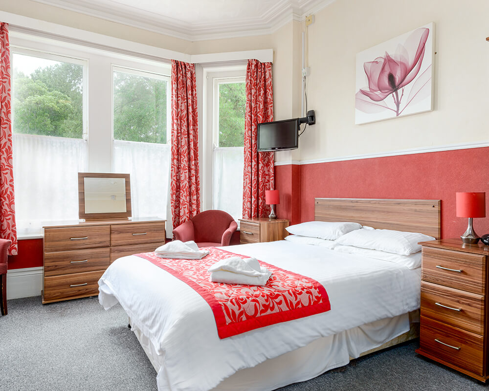 Daish's Hotel Shanklin, Isle of Wight | Coach Holiday Special Offers